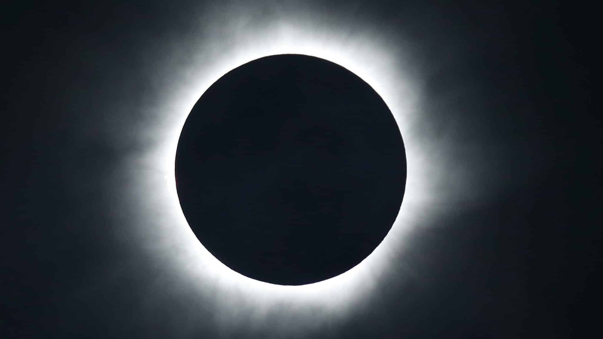 Chile, Argentina go dark as total solar eclipse hangs in skies
