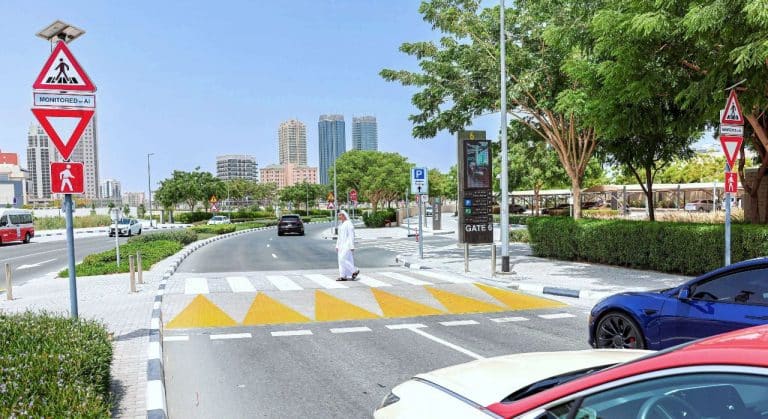 DIEZ and Derq launch AI-Powered pedestrian crossing system