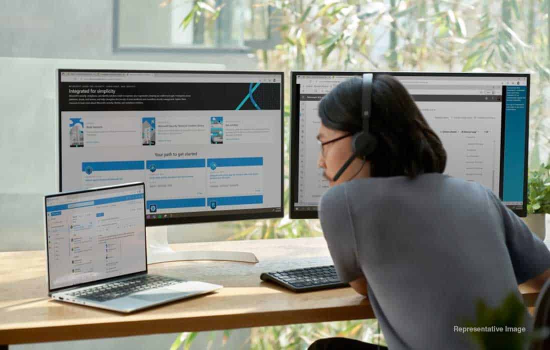 Digital Sharjah and Microsoft to train thousands of employees in AI