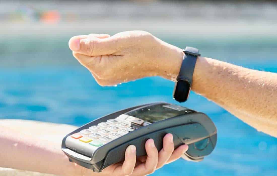 UAE leads digital banking in Middle East