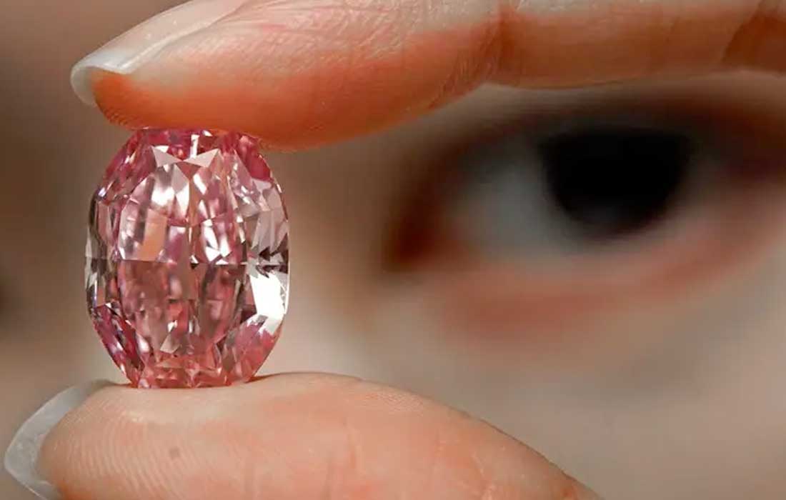 Dubai Police crack $25 million pink diamond theft