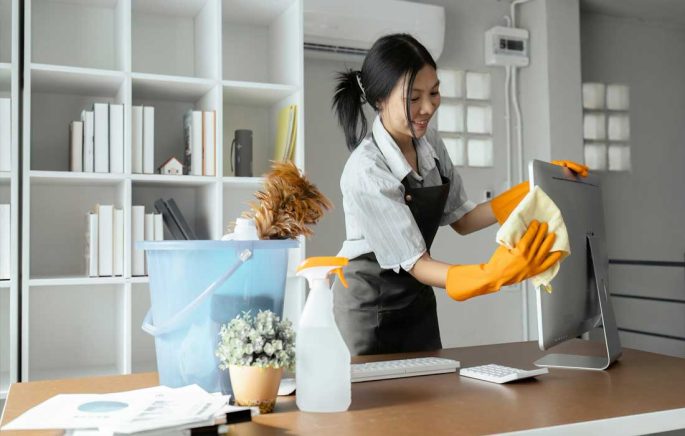 UAE expands Work Bundle with domestic worker services